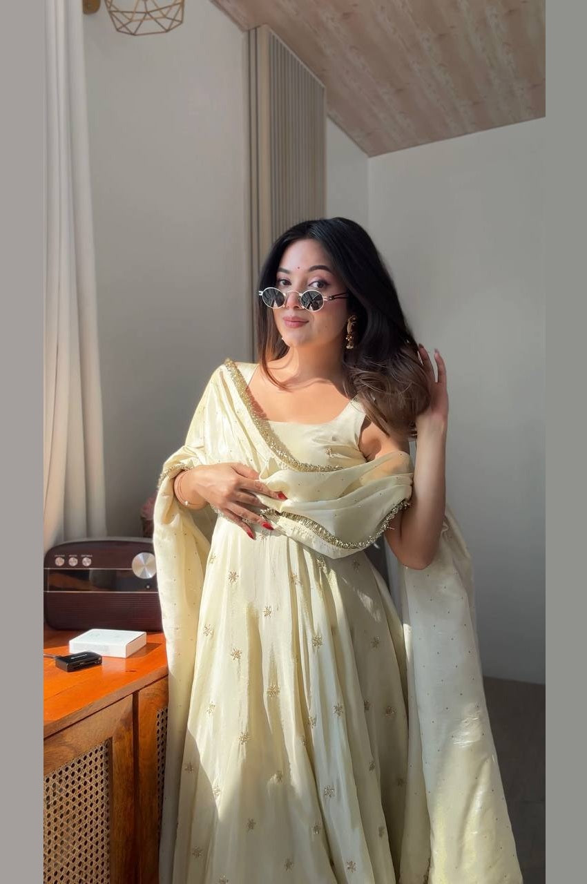 Daisy White Cosmos Anarkali Gown Set